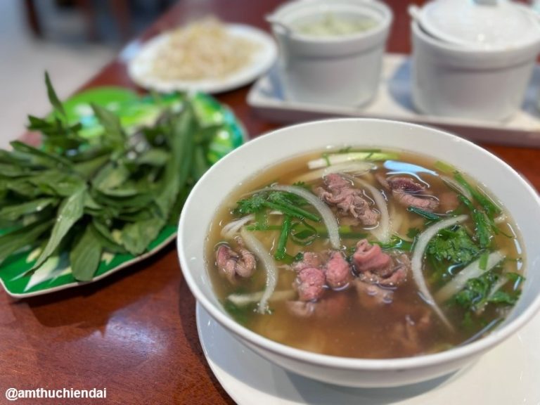 Phở : A Complete History of Vietnam’s Most Renowned Dish - Ẩm Thực Hiện Đại